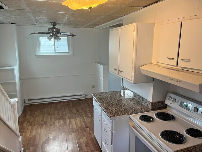 5122 2nd St - 5122 2nd St Whitehall PA 18052 | Apartment Finder