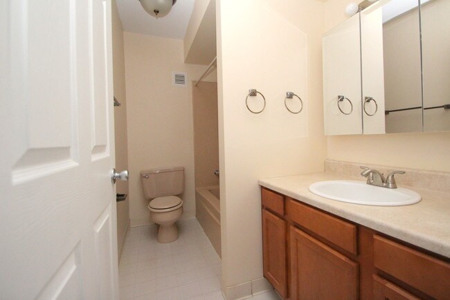 Colonial Arms - Monaca, PA | Apartment Finder