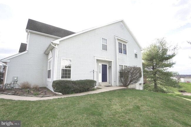 2041 Greenes Way Cir - 2041 Greenes Way Cir Collegeville PA 19426 ...