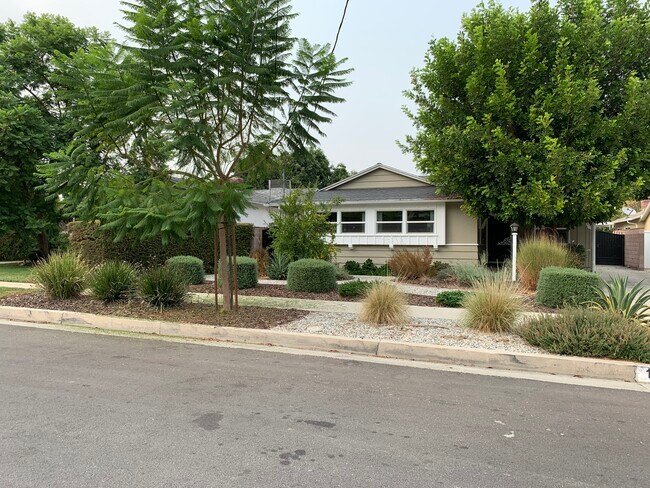 15121 Haynes St - 15121 Haynes St Van Nuys CA 91411 | Apartment Finder