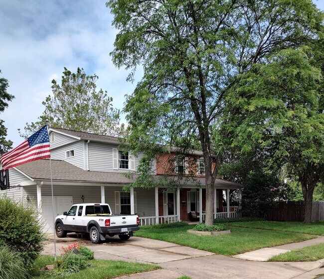 652 Stuart Ct - 652 Stuart Ct Herndon VA 20170 | Apartment Finder