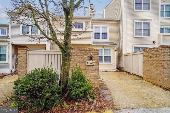 19909 Sugar Notch Cir - 19909 Sugar Notch Cir Montgomery Village MD ...