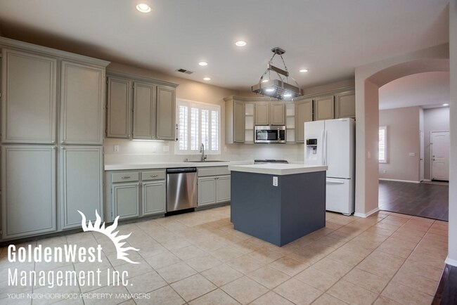 Two-Story Family 3Bd 2Ba Home in Oceanside - 4991 El Mirlo Dr Oceanside ...