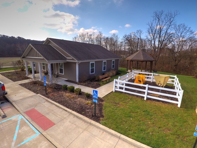 Autumn Run - Millersburg, OH | Apartment Finder