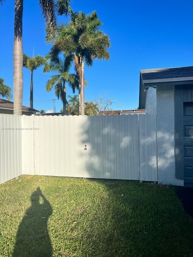 26773 SW 125th Ct - 26773 SW 125th Ct Homestead FL 33032 | Apartment Finder