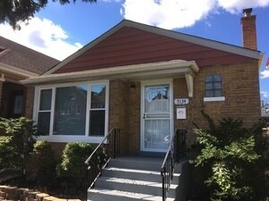 Nicely updated 2 bedroom brick ranch - 5134 S Albany Ave Chicago IL ...