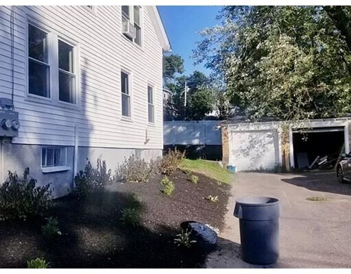 14 Stoneham Rd - 14 Stoneham Rd Worcester MA 01604 | Apartment Finder