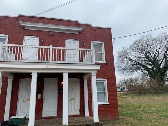 1925 Carrington St - 1925 Carrington St Richmond VA 23223 | Apartment ...