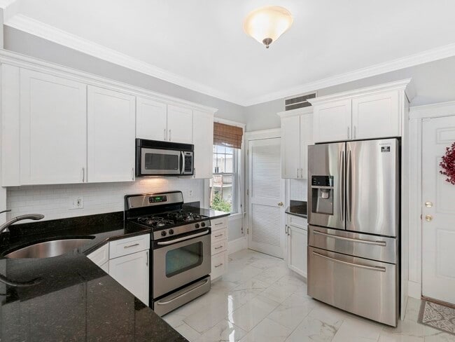 5 Edison Green - 5 Edison Green Boston MA 02125 | Apartment Finder