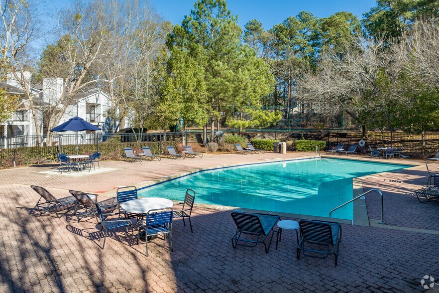 Covington Glen - 5816 Covington Hwy Decatur GA 30035 | Apartment Finder