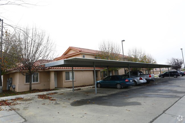 El Mirage - 1900 Poplar Ave Wasco CA 93280 | Apartment Finder