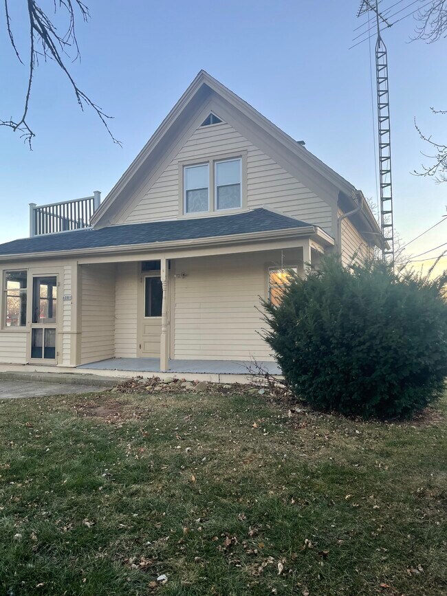 6081 Lyons St - 6081 Lyons St Burlington WI 53105 | Apartment Finder