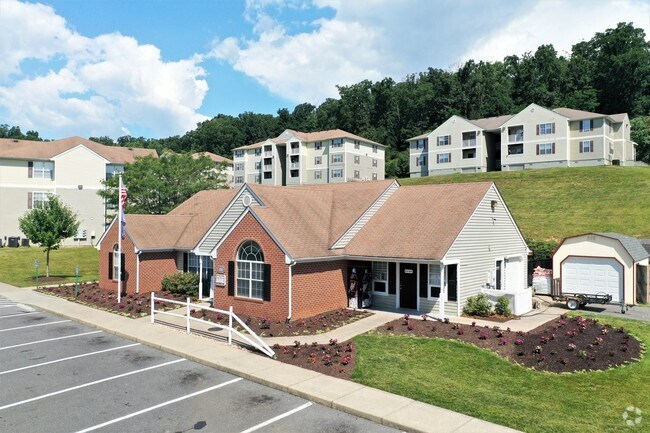 Chestnut Ridge Apartments - Harrisonburg, VA | Apartment Finder