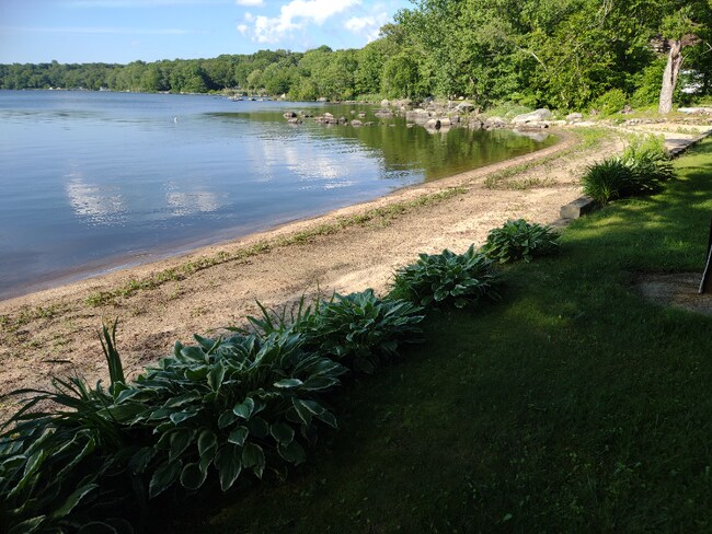 217 Tickle Rd - 217 Tickle Rd Westport MA 02790 | Apartment Finder