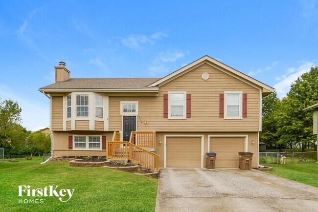 104 S Huntsman Blvd - 104 S Huntsman Blvd Raymore MO 64083 | Apartment ...