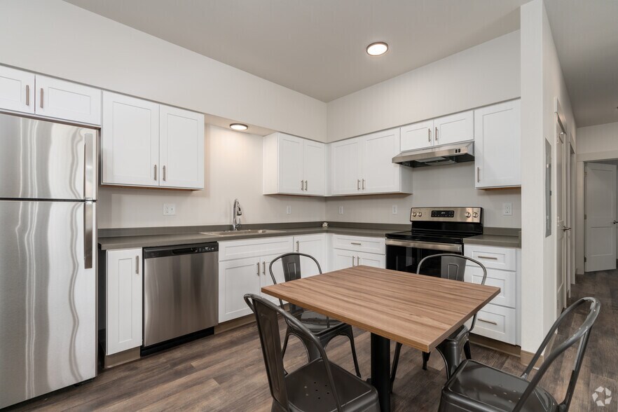 The Schralpenhaus - 564 N Triangle Dr Ponderay ID 83852 | Apartment Finder