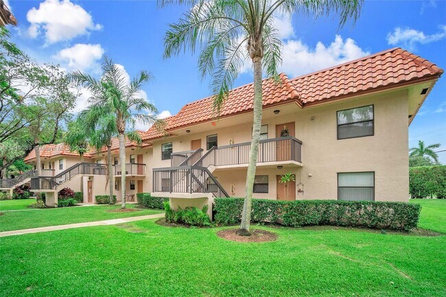 15705 W Waterside Cir - 15705 W Waterside Cir Sunrise FL 33326 ...