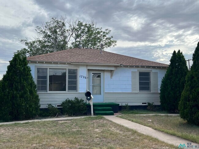 1726 N Delaware Ave - 1726 N Delaware Ave Roswell NM 88201 | Apartment ...