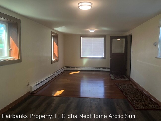 1 br, 1 bath House - 319 Well Street - 319 Well St Fairbanks AK 99701 ...