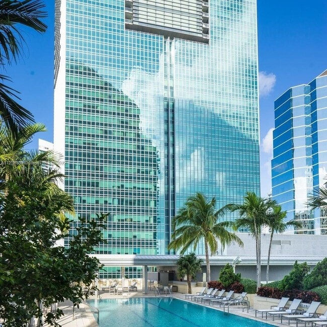 1395 Brickell Ave - 1395 Brickell Ave Miami FL 33131 | Apartment Finder