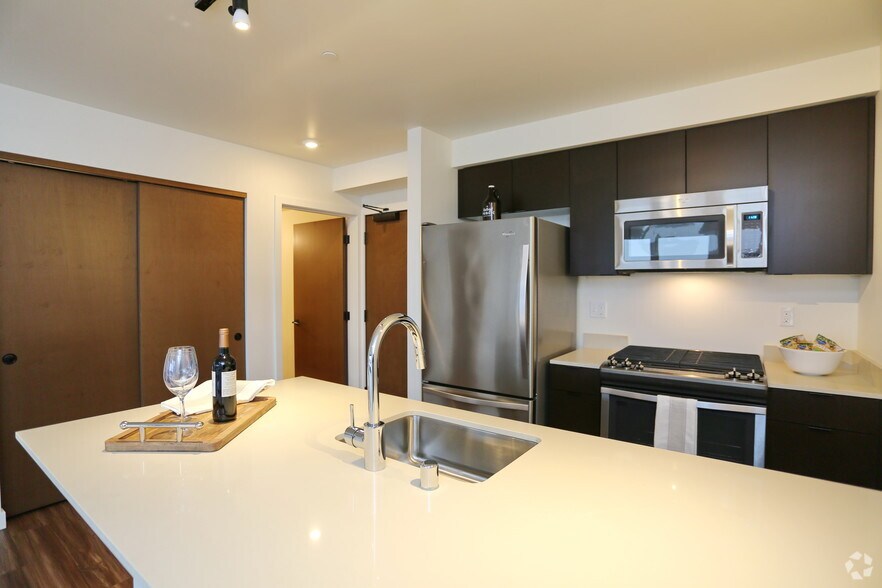 Ballard Lofts - 6450 24th Ave NW Seattle WA 98107 | Apartment Finder