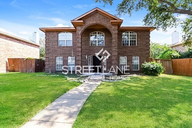 Stunning 4 Bedroom Home With Pool in Rowle... - 2122 Loretta Ln Rowlett ...