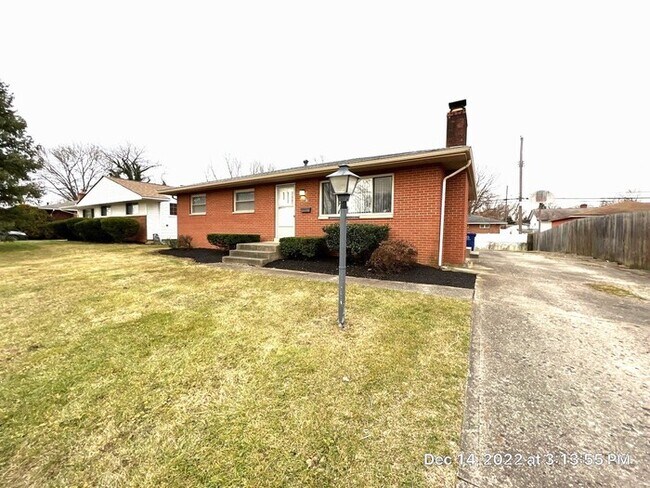 Clinton Estates Ranch Home - 1491 Shanley Dr Columbus OH 43224 ...
