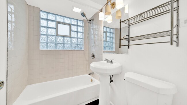 11735 S Keeler Ave - 11735 S Keeler Ave Alsip IL 60803 | Apartment Finder