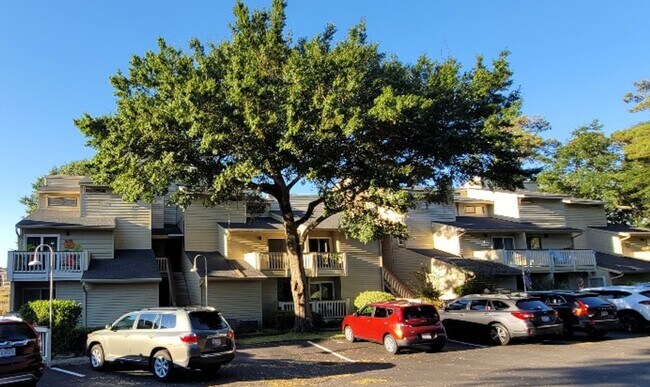 MARSH HILLS 2 BLOCKS TO THE OCEAN! - 9553 Edgerton Dr Myrtle Beach SC 29572 | Apartment Finder