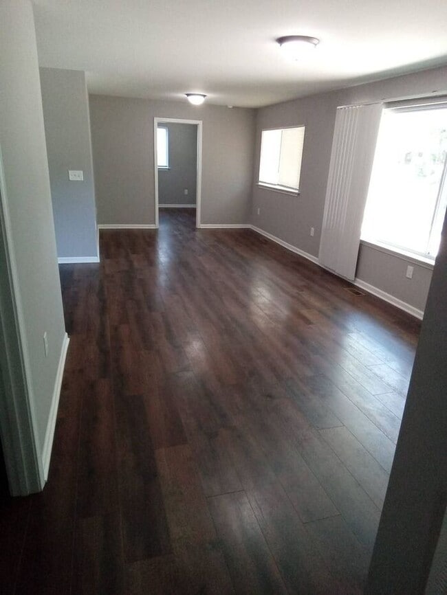Updated Ranch Home with Lots of Space! COMING SOON! - 3338 Barfield Dr ...