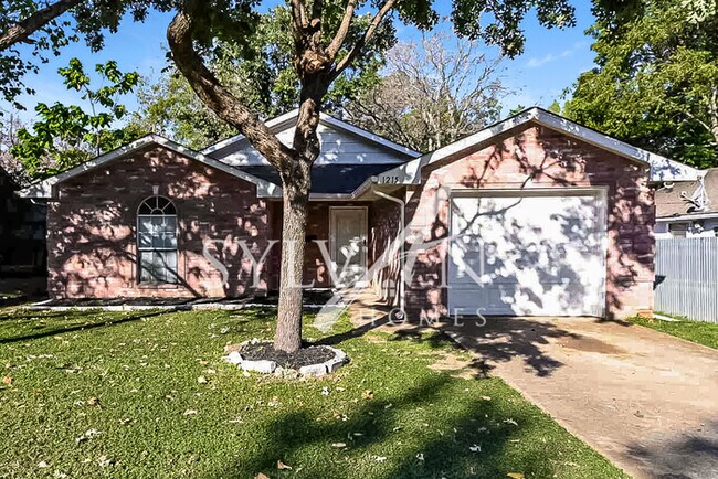 Coming HOME never felt so good! - 1215 S Oak Cliff Blvd Dallas TX 75208 ...