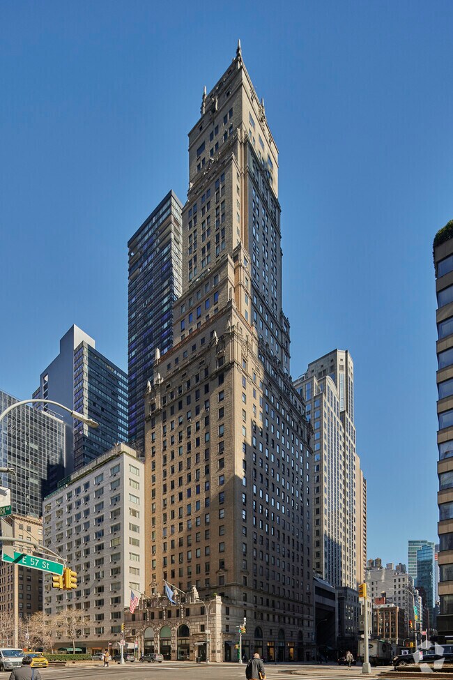 The Ritz Tower - 465 Park Ave New York NY 10022 | Apartment Finder