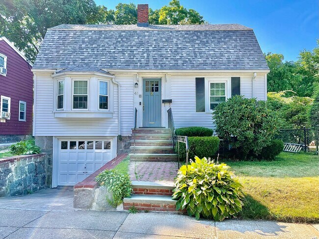41 Burrwood Rd - 41 Burrwood Rd Boston MA 02132 | Apartment Finder