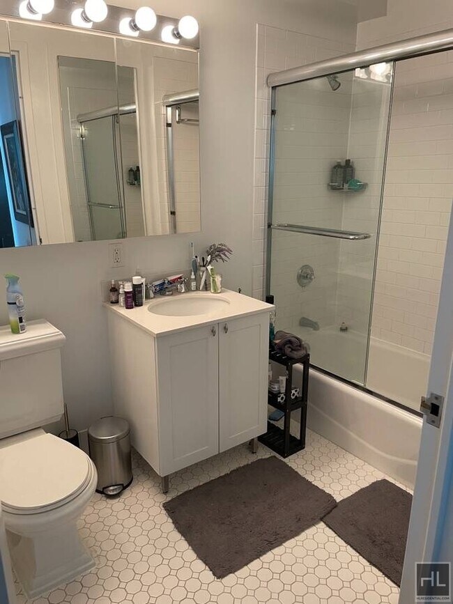 GOLD STREET - 2 Gold St New York NY 10038 | Apartment Finder