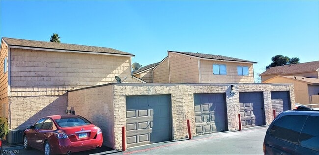 5136 Golden Ln - 5136 Golden Ln Las Vegas NV 89119 | Apartment Finder