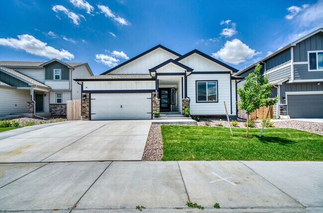Stunning Ranch style 5 bedroom in Lorson R... - 6826 Volga Dr Colorado ...