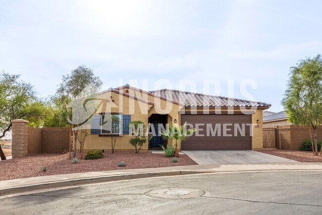 Beautiful Home with No Neighbors to the Ea... - 519 E Rio Pl Casa ...