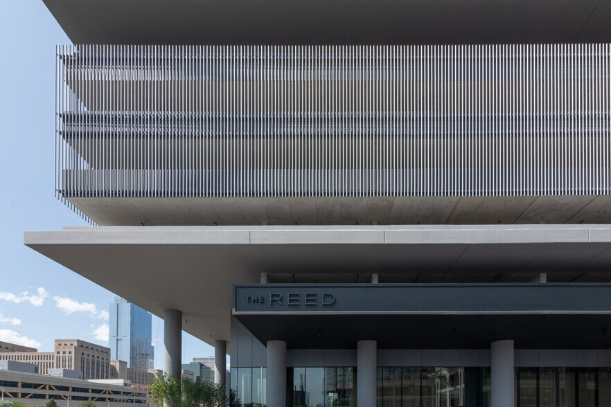 The Reed - 234 W Polk St Chicago IL 60607 | Apartment Finder