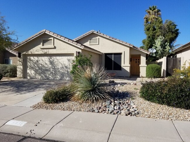 3 BR 2 BA house in Tatum Highlands - 4436 E Tether Trail Phoenix AZ ...