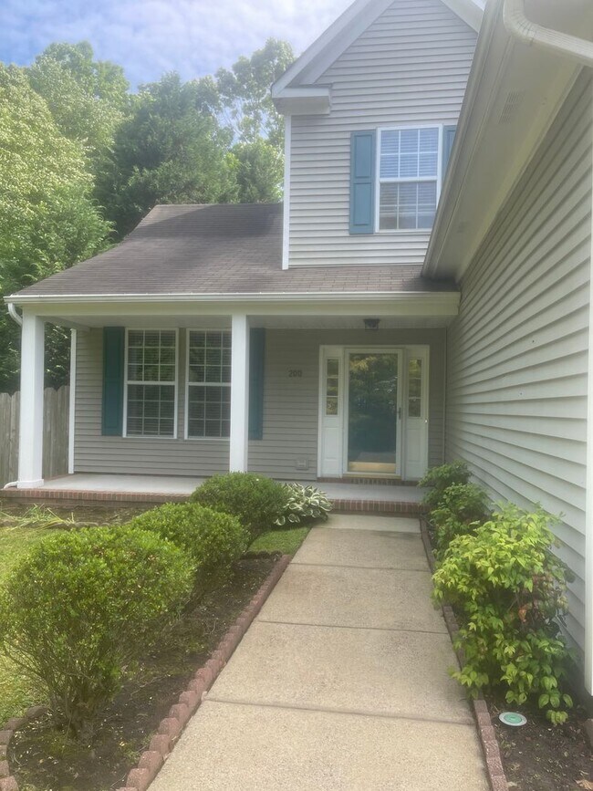 200 Robin Hood Dr - 200 Robin Hood Dr Yorktown VA 23693 | Apartment Finder