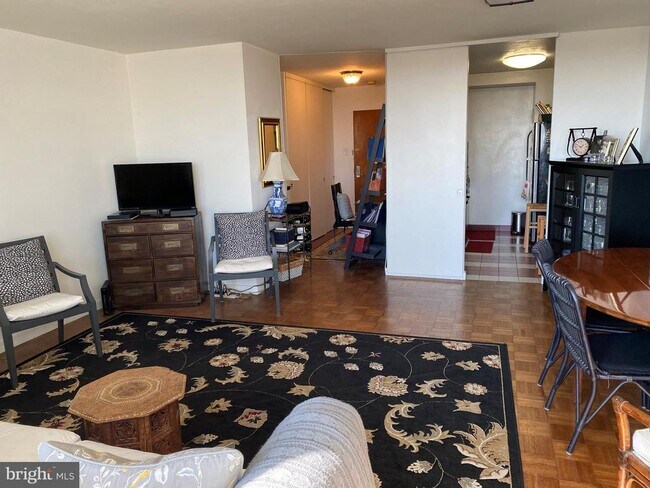 604 S Washington Square - 604 S Washington Square Philadelphia PA 19106 ...