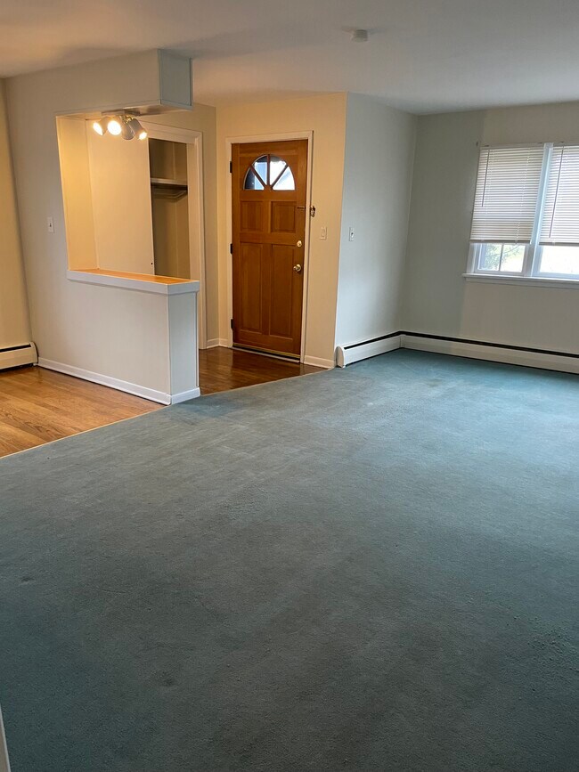 126 Mountain Ave - 126 Mountain Ave Hollidaysburg PA 16648 | Apartment ...