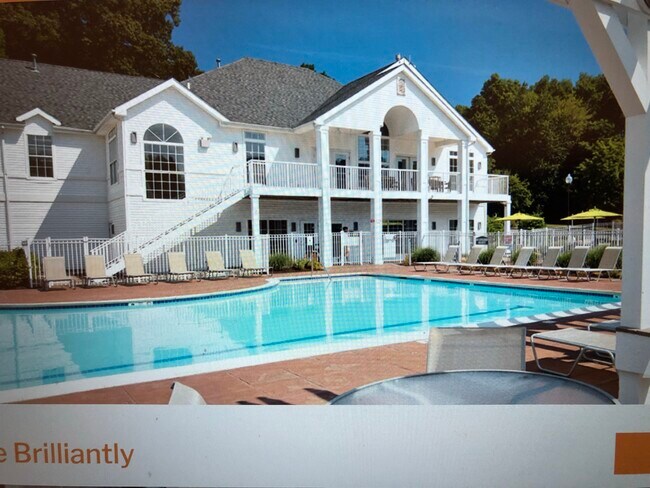 11224 Avalon Gates - 11224 Avalon Gates Trumbull CT 06611 | Apartment ...