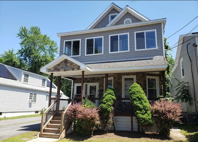 1060 Regent St - 1060 Regent St Schenectady NY 12309 | Apartment Finder