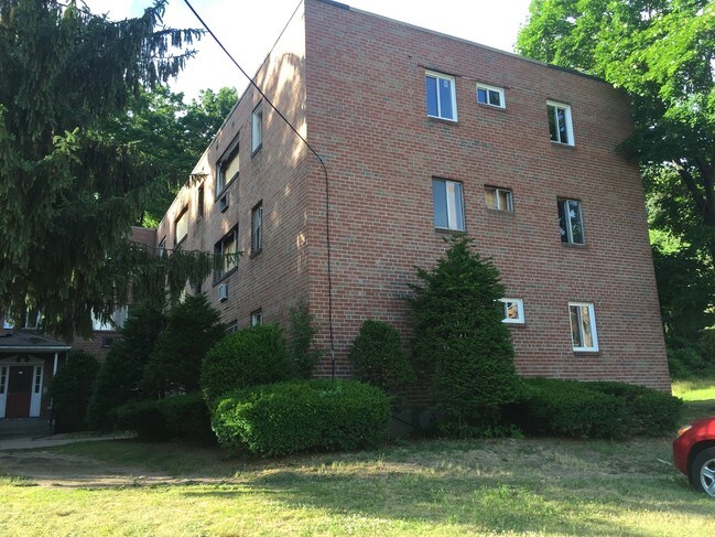 Bell Court Condos - 23 Bell Ct East Hartford CT 06108 | Apartment Finder