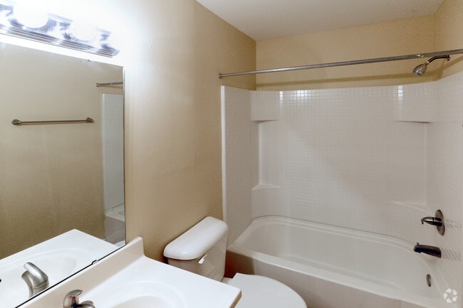 Covered Bridge Apartments - 4909 Covered Bridge Rd Indianapolis IN ...