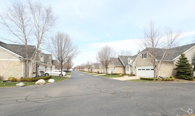Hunter's Grove - 15600-15768 Hunters Grove Ct Livonia MI 48154 ...