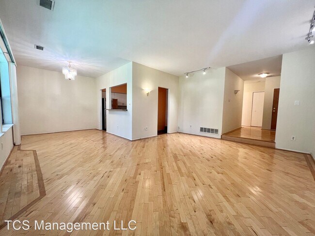 2 br, 2 bath House - 301 Byberry Road - 301 Byberry Rd Philadelphia PA ...