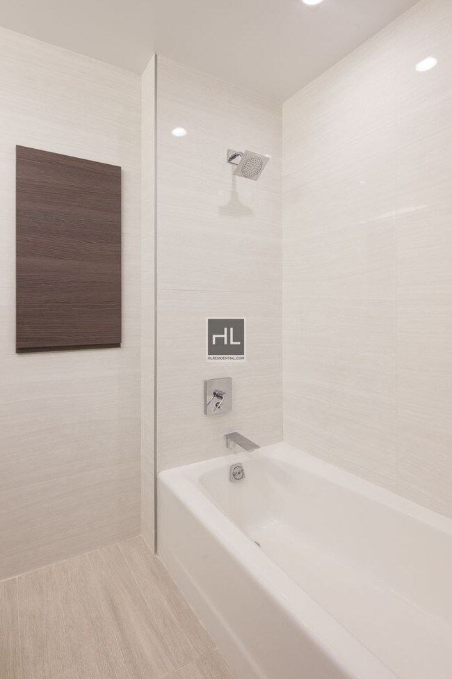 GOLD STREET - 309 Gold St Brooklyn NY 11201 | Apartment Finder