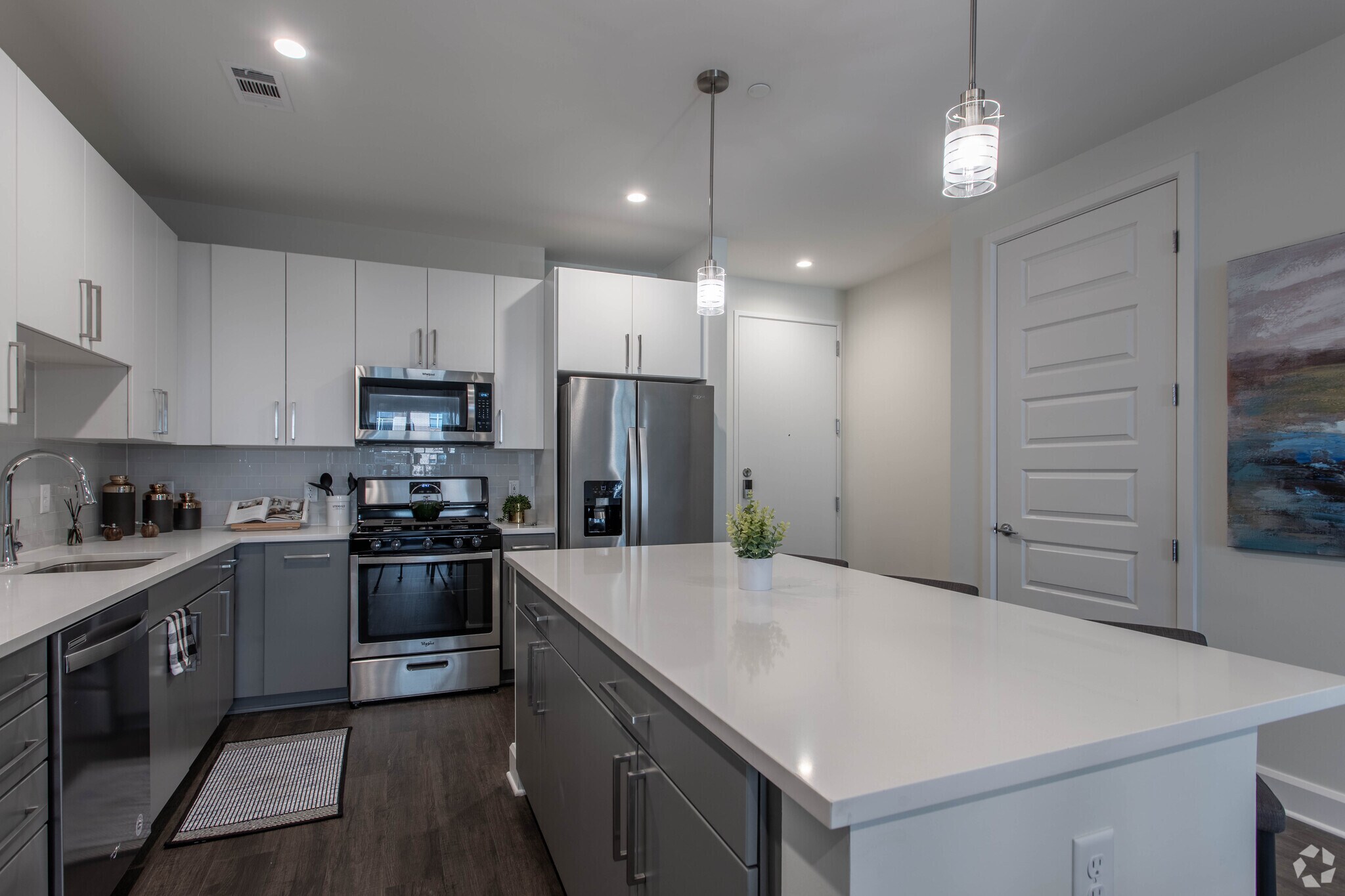 Two Lakes Edge - 2000 Hughes Landing Blvd The Woodlands TX 77380 ...